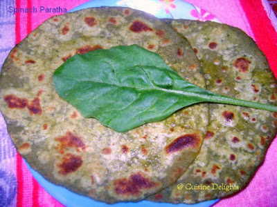 Palak Paratha (Indian Bread With Spinach) - Cuisine delights